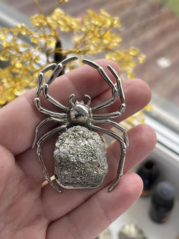 Пирит паук — ціна 650 грн у каталозі Статуетки Купити товари для дому та побуту за доступною