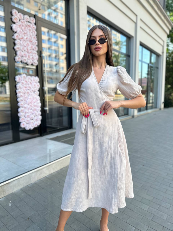 Сукня — ціна 699 грн у каталозі Сукні міді Купити жіночі речі за доступною ціною на Шафі