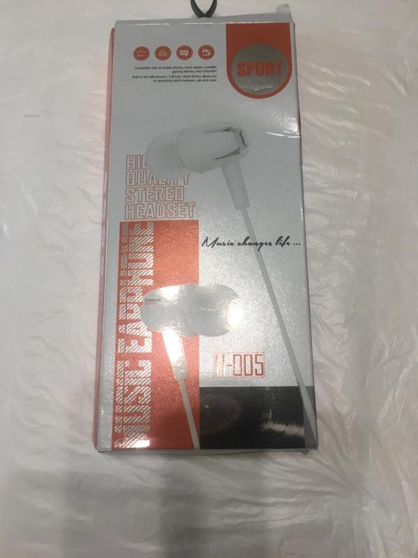 Навушники класичні — ціна 75 грн у каталозі Сувеніри Купити товари для дому та побуту за