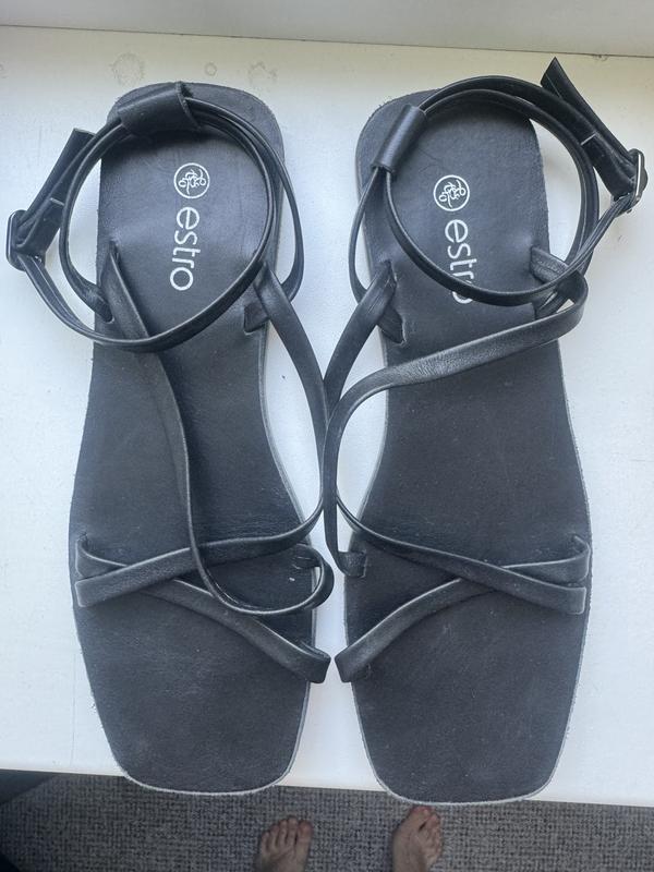 Шкіряні сандалі — ціна 1400 грн у каталозі Сандалі Купити жіночі речі за доступною ціною на Шафі