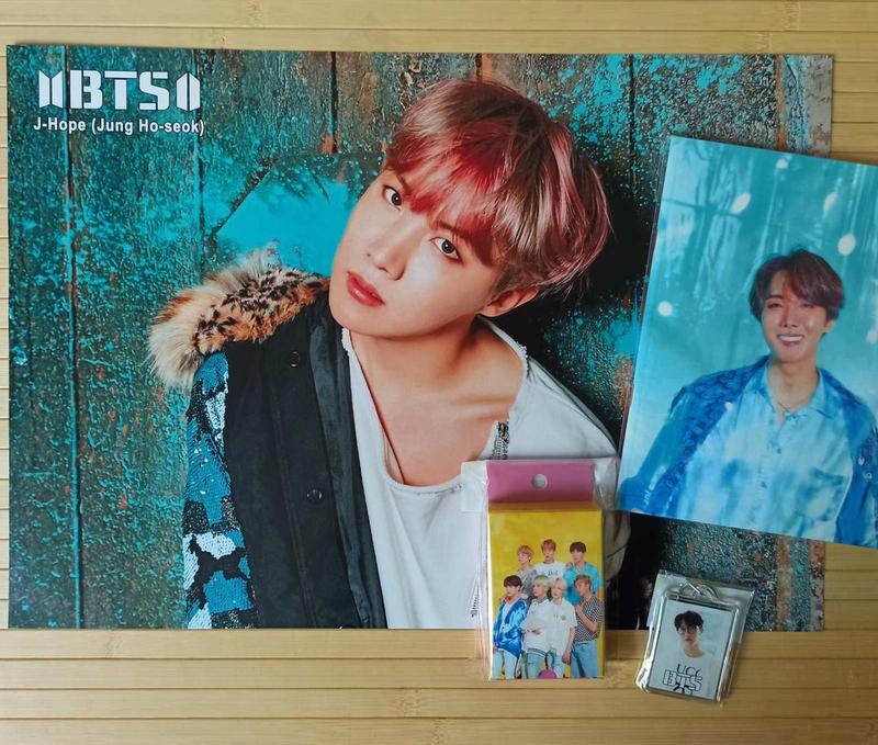 Набір джей хоуп J Hope Bts постер скетчбук ломо карти брелок