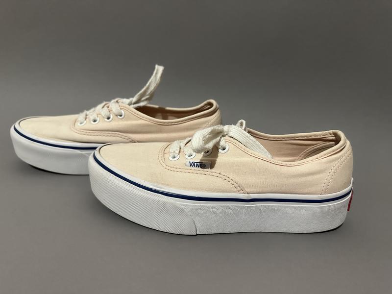 Оригінальні кеди Vans — ціна 540 грн у каталозі Кеди Купити жіночі речі за доступною ціною на