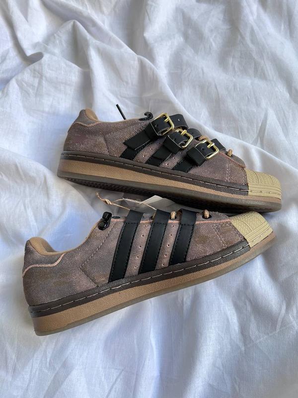 Жіночі кросівки adidas superstar rabbit hole — ціна 2550 грн у каталозі ...