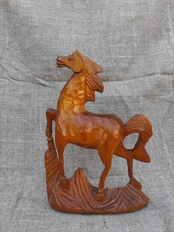 Статуетка кінь дерево — ціна 600 грн у каталозі Статуетки Купити товари для дому та побуту за