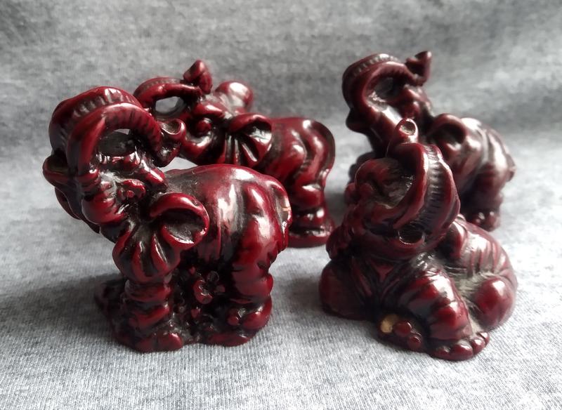 Статуэтки миниатюра нецке фен шуй слоники 4шт символ удачи — цена 250 грн в каталоге Статуэтки