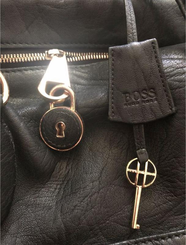 Шкіряна сумка hugo boss. — ціна 980 грн у каталозі Сумки Купити ...