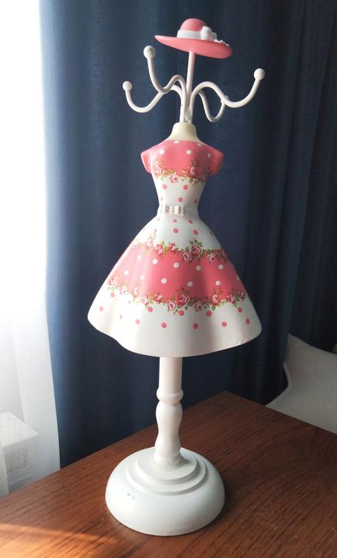 Статуетка підставка для прикрас — ціна 300 грн у каталозі Статуетки Купити товари для дому та