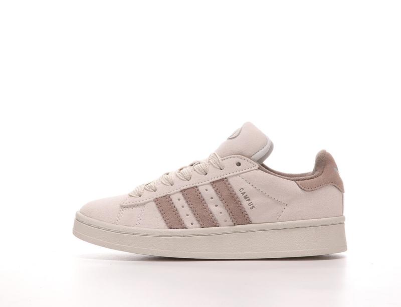 Adidas Campus — ціна 2400 грн у каталозі Кросівки Купити жіночі речі за доступною ціною на Шафі