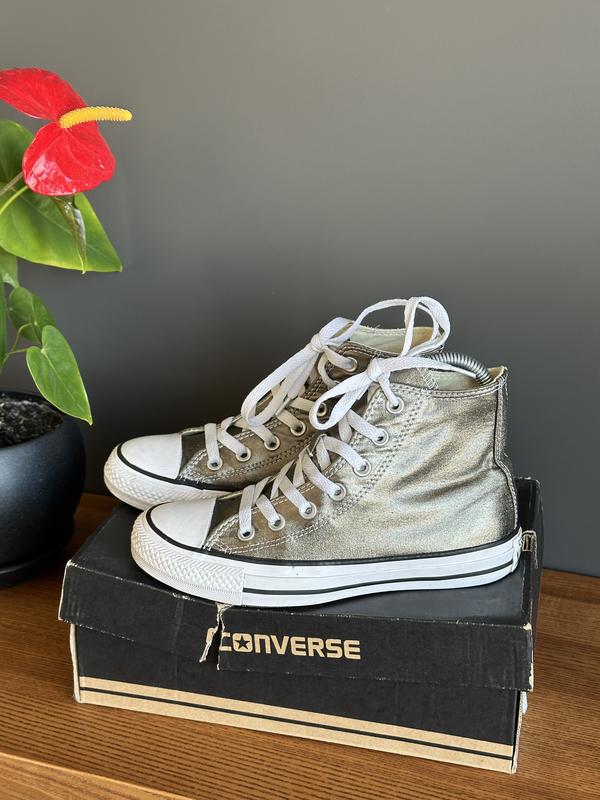 converse 35 1350 Woo x Converse Chuck Taylor 70 Wear to Reveal Collection 163851566