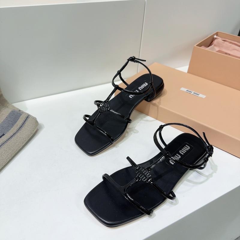 Босоніжки сандалі в стилі Miu Miu — ціна 3200 грн у каталозі Босоніжки Купити жіночі речі за