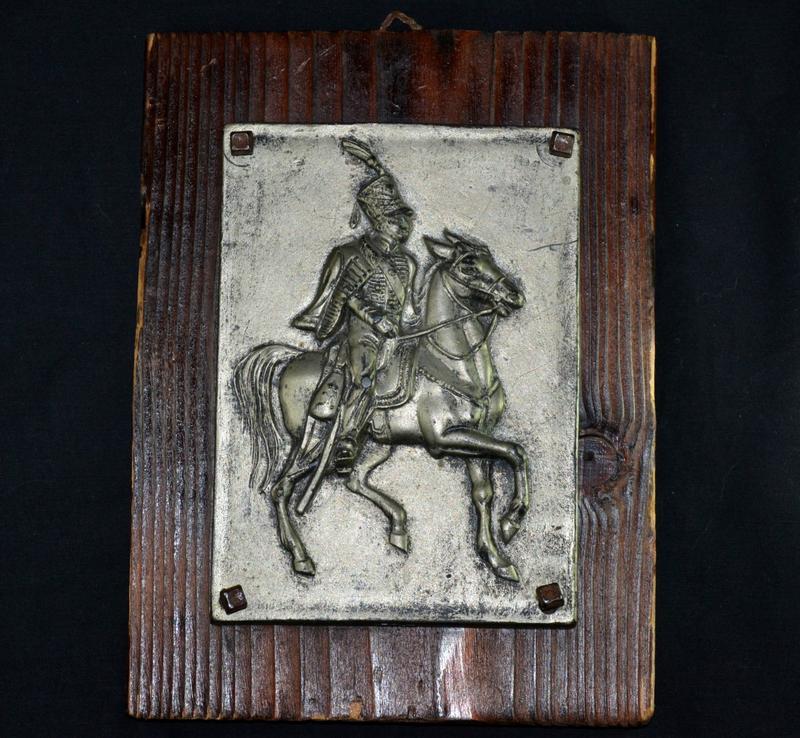 Настенная плакетка гусар — цена 1300 грн в каталоге Статуэтки Купить товары для дома и быта по