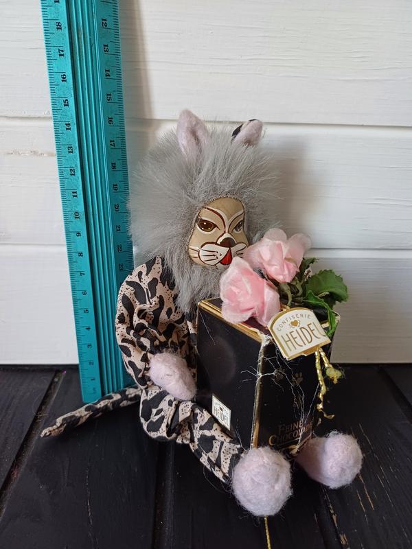 Вінтажний порцеляновий кіт клоун — ціна 150 грн у каталозі Статуетки Купити товари для дому та