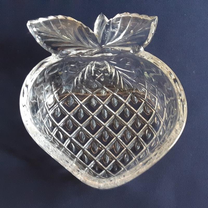 Вазочка цукерка кришталь полуничка — ціна 280 грн у каталозі Вази для цукерок Купити товари для