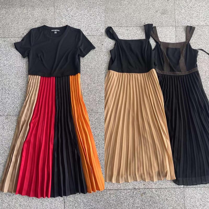 Сукня Karl Lagerfeld — цена 3500 грн в каталоге Длинные платья Купить женские вещи по доступной