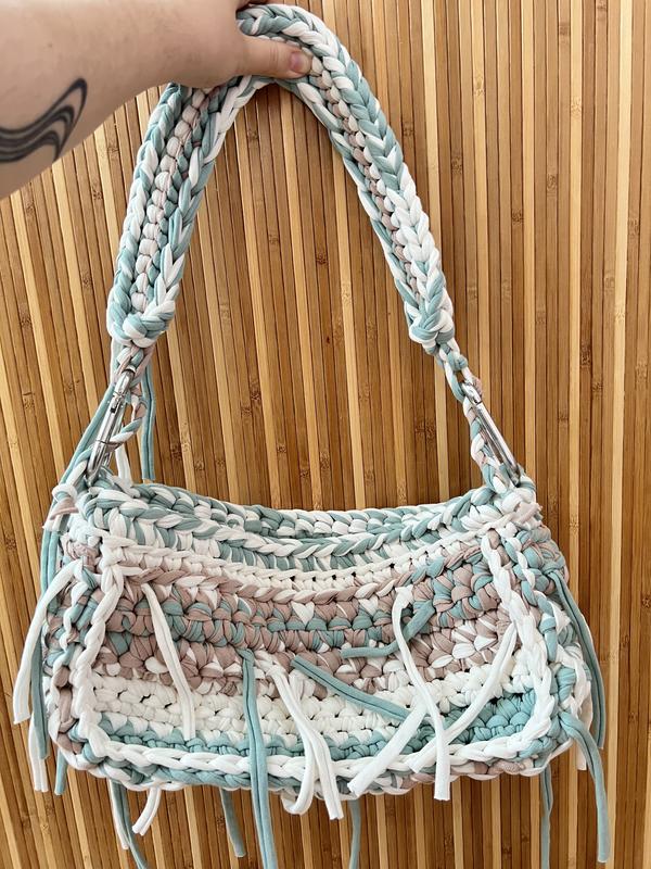 Стильная сумка ручной работы — цена 800 грн в каталоге Сумки Купить аксессуары по доступной цене