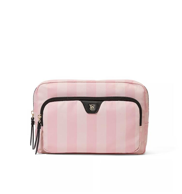 Travel makeup store