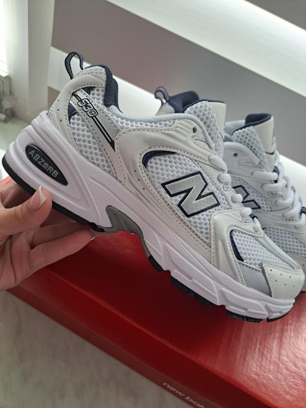 Жіночі кросівки new balance 530 — ціна 1799 грн у каталозі Кросівки ...