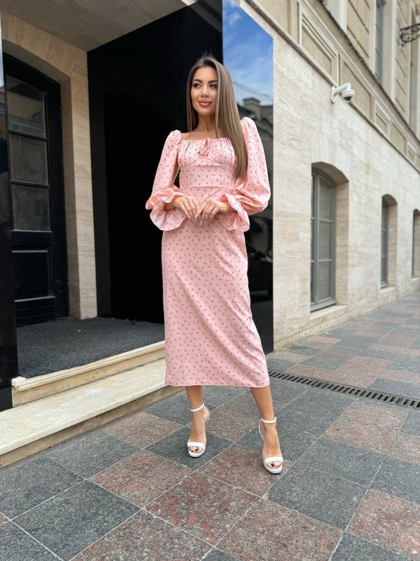 Сукня — ціна 650 грн у каталозі Сукні міді Купити жіночі речі за доступною ціною на Шафі