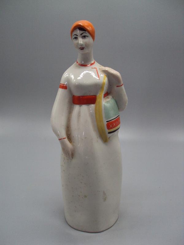 Фигура фарфор статуэтка полонное зхк девушка украинка с сумкой женщина высота 25 5 см №14501
