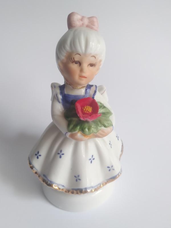 Статуетка девочка — ціна 100 грн у каталозі Статуетки Купити товари для дому та побуту за