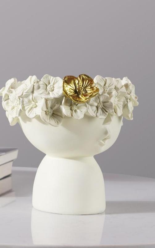 Кашпо девушка — цена 300 грн в каталоге Кашпо Купить товары для дома и быта по доступной цене на