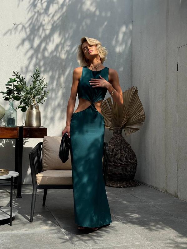 Оригінальна шовкова сукня — ціна 1699 грн у каталозі Довгі сукні Купити жіночі речі за доступною