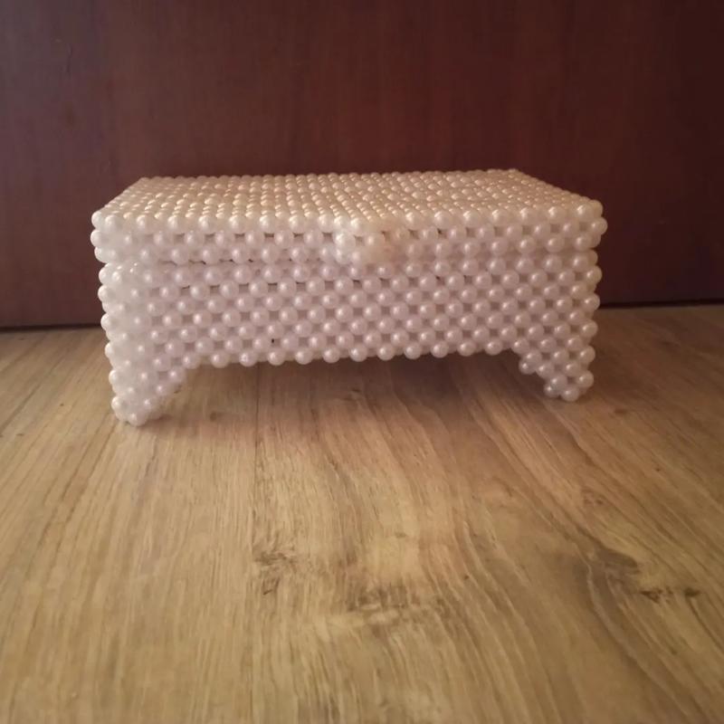 Шкатулка из бусин — цена 950 грн в каталоге Шкатулки Купить товары для дома и быта по доступной