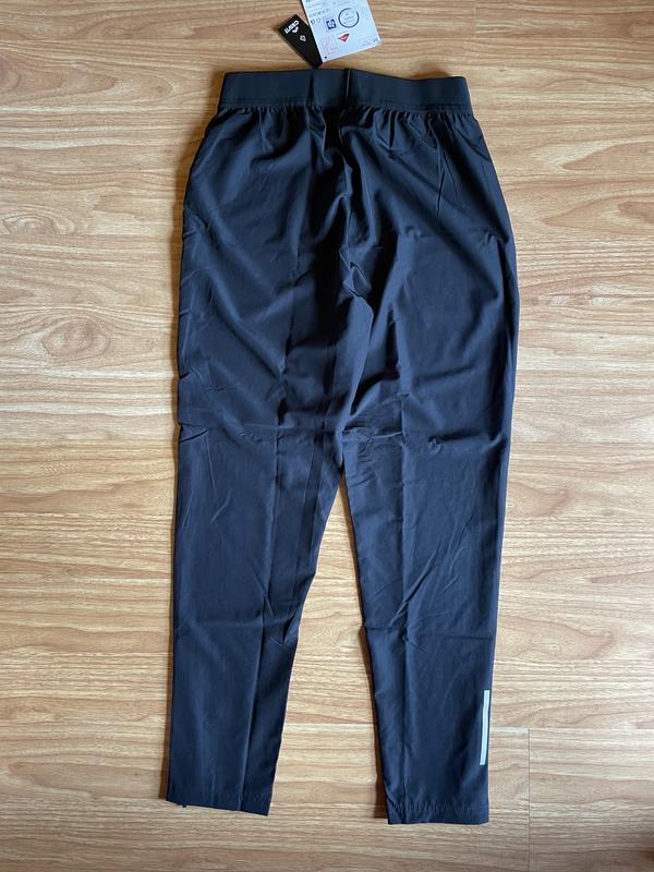 Чоловічі вінстоперні штани для бігу crivit ! нові в упаковці розмір м ...