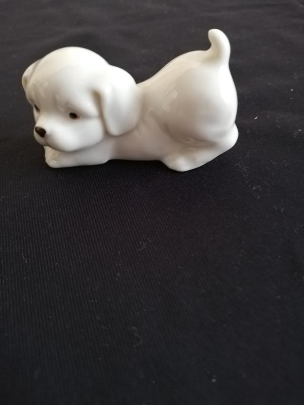 Статуэтка фарфоровая пёсик — цена 280 грн в каталоге Статуэтки Купить товары для дома и быта