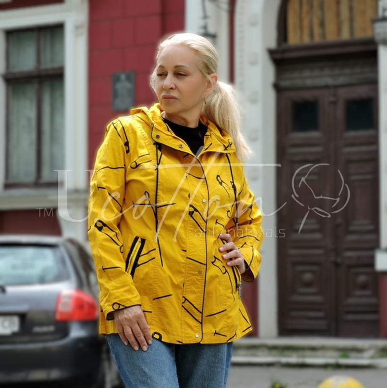 Вітровка жіноча коттонова жовто гірчична з малюнком шпилька Yellow Sun — ціна 1650 грн у