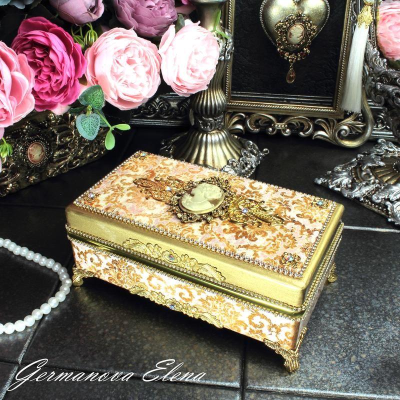 Жіноча скринька Golden Lady — ціна 5700 грн у каталозі Скриньки Купити товари для дому та