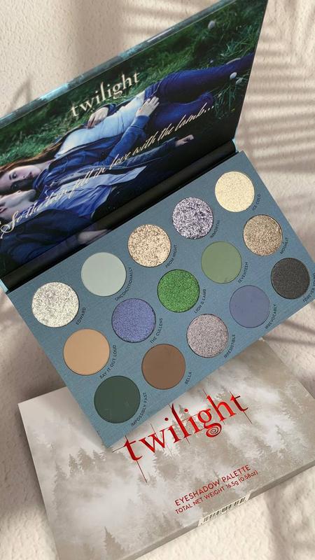 Палетка для очей від Colourpop Ttwilight — цена 1330 грн в каталоге