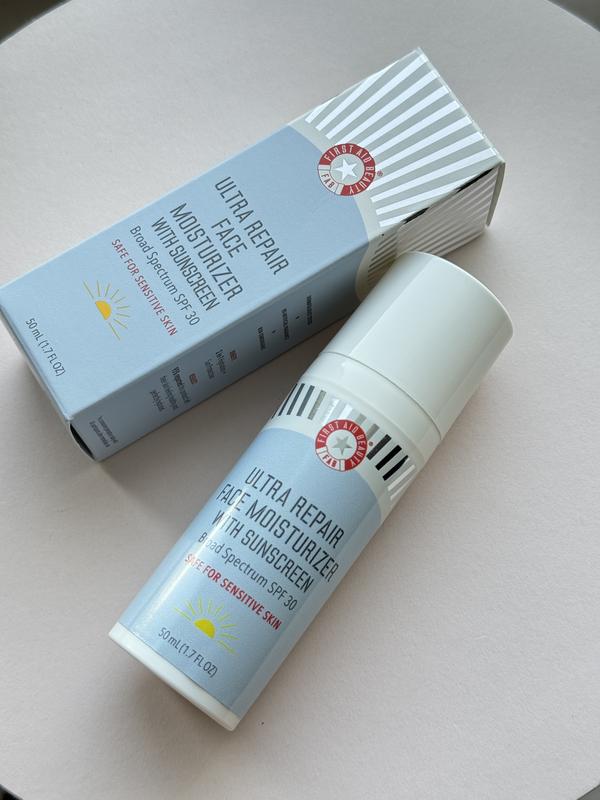 spf 30 first aid beauty ultra repair face moisturizer 740 First Aid Beauty