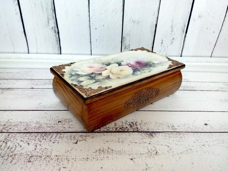 Деревяна шкатулка — ціна 430 грн у каталозі Скриньки Купити товари для дому та побуту за