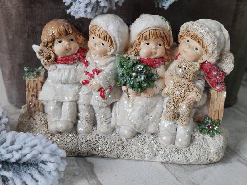 Статуетка керамічна дітки на лавочці H 12 х19х6 5 см — ціна 598 грн у каталозі Статуетки Купити