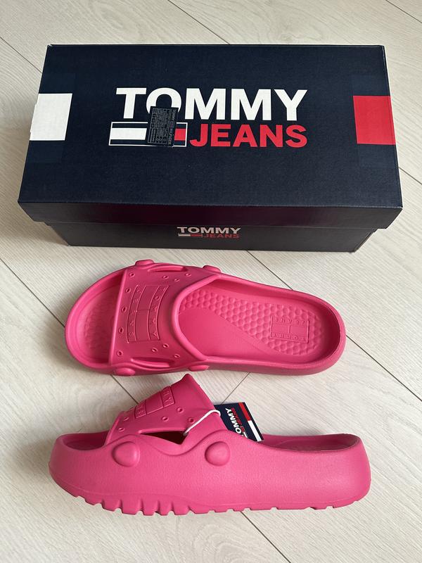 Шлепанцы — цена 1500 грн в каталоге Шлепанцы Купить женские вещи по доступной цене на Шафе