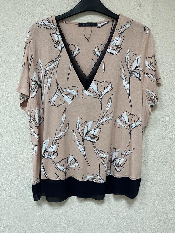 Футболка — ціна 85 грн у каталозі Футболки Купити жіночі речі за доступною ціною на Шафі