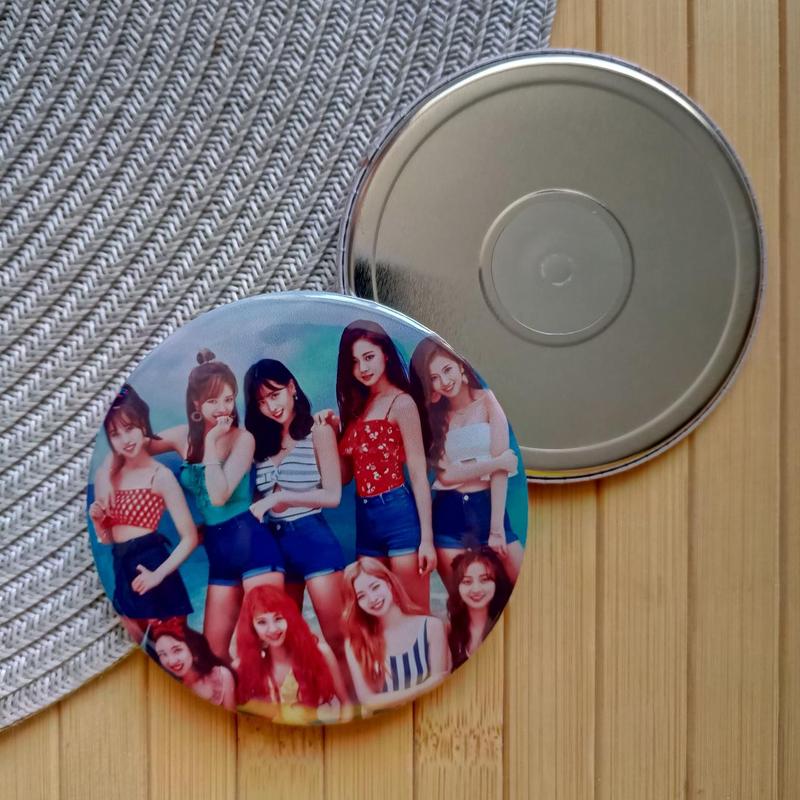 Магніт твайс Twice — ціна 60 грн у каталозі Подарунки Купити товари для дому та побуту за