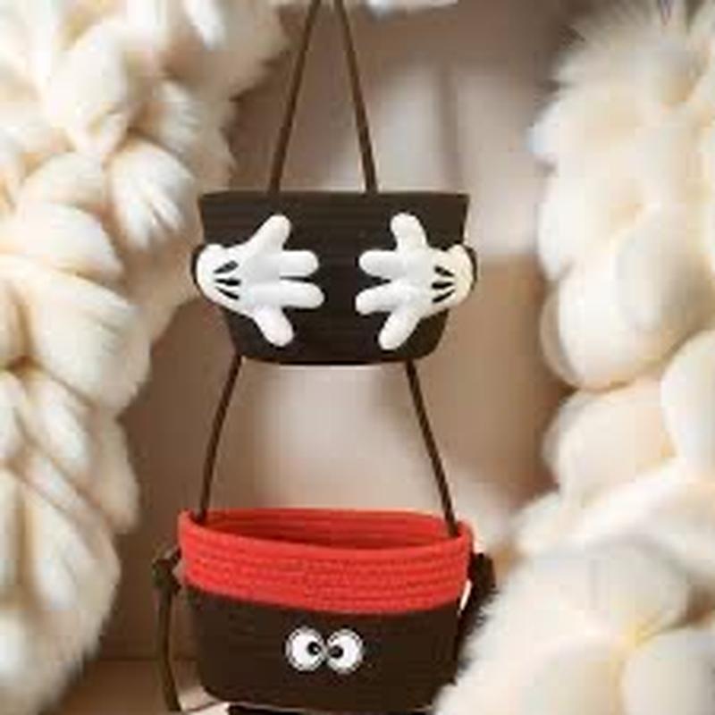 Двоярусна плетена підвісна корзина для зберігання Disney — ціна 400 грн у каталозі Органайзери