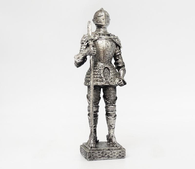 Статуетка лицар полістоун No16 Bm — ціна 476 грн у каталозі Статуетки Купити товари для дому та