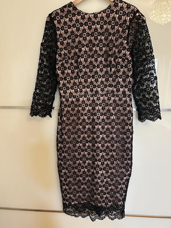 Нарядна сукня — ціна 450 грн у каталозі Сукні міді Купити жіночі речі за доступною ціною на Шафі