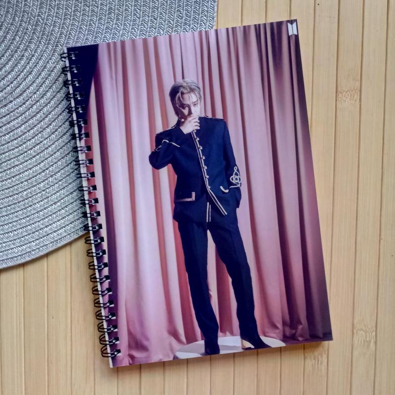 Скетчбук чимін Jimin Bts бтс — ціна 100 грн у каталозі Блокноти Купити