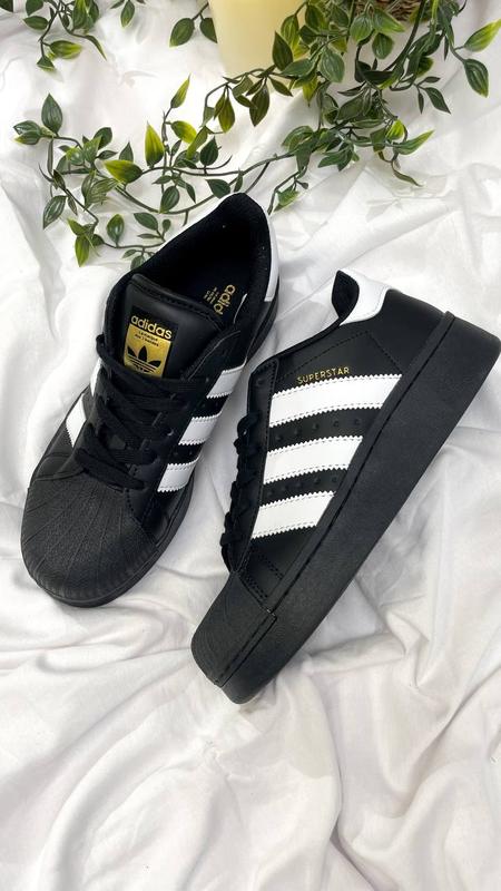 Adidas superstar platform black — ціна 2600 грн у каталозі Кросівки ...