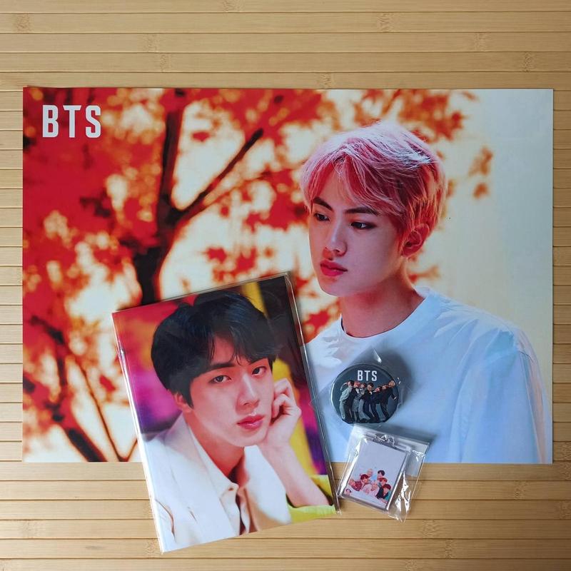 Комплект джин бтс Jin Bts постер скетчбук значок брелок — ціна
