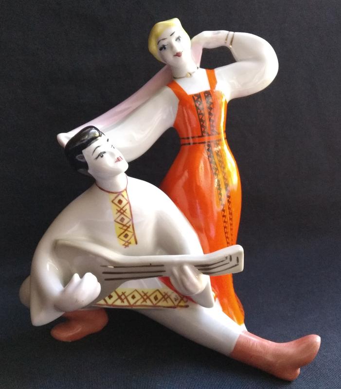 Статуэтка фарфор танцоры полонное пзхк — цена 400 грн в каталоге Статуэтки Купить товары для