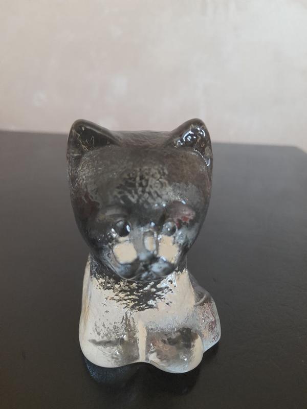 Статуетка котик зі скла — ціна 390 грн у каталозі Статуетки Купити товари для дому та побуту за