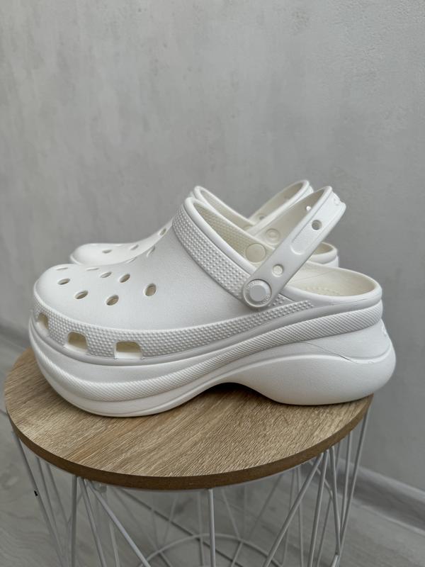 Кроксы crocs шлепки резиновые на высокой платформе — ціна 1500 грн у ...