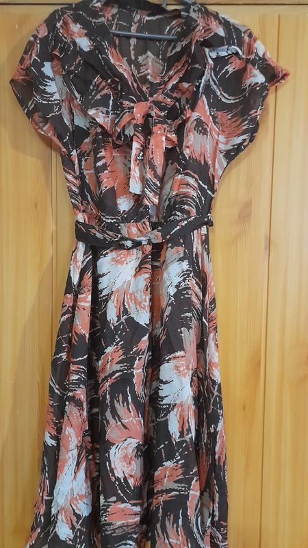 Вінтажна літня сукня — ціна 130 грн у каталозі Сукні міді Купити жіночі речі за доступною ціною