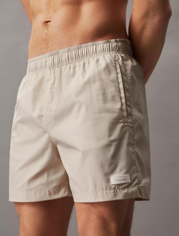 174109973 calvin klein ck solid tonal medium swim shorts l 1100