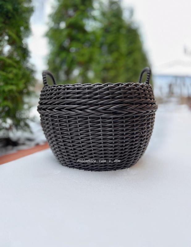 Кашпо зі штучного ротангу обєм 20 л — ціна 1000 грн у каталозі